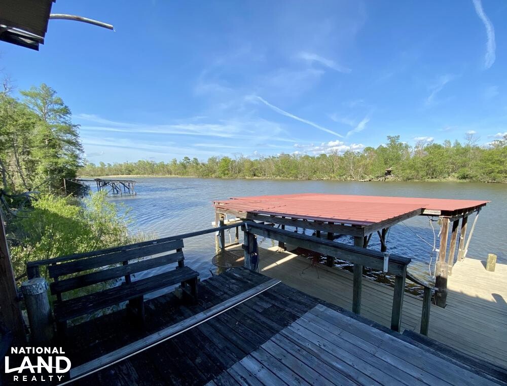 Mobile Tensaw Delta Fish & Hunting Camp in Baldwin County, Alabama (36 ...