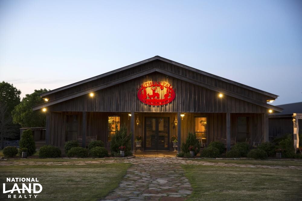 Jake Peavy's Southern Falls Plantation in Wilcox County, Alabama (99 ...