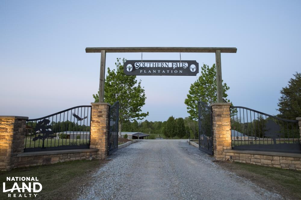 Jake Peavy's Southern Falls Plantation in Wilcox County, Alabama (99 ...