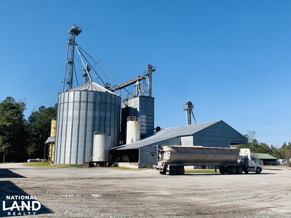 Grain Storage & Feed Mill in Sampson County, North Carolina (10 Photos ...