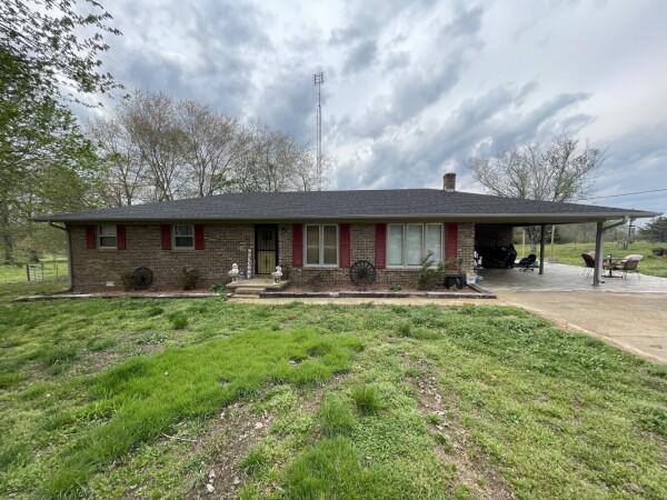 Home and 5 Acres Lexington in Lauderdale County, Alabama (83 Photos ...
