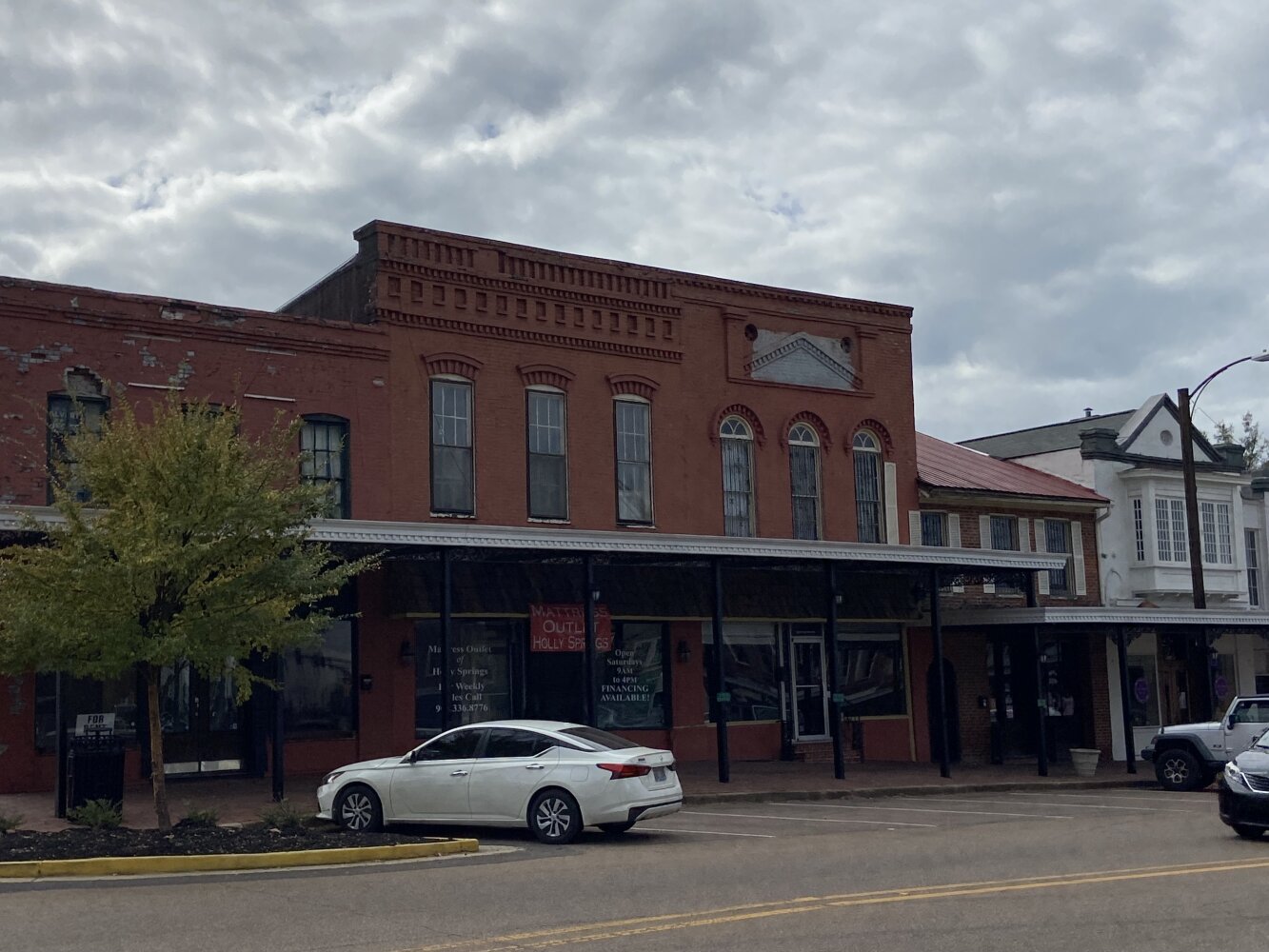 109A & 109B East Van Dorn Ave, Holly Springs, MS 38635 (Off Market ...