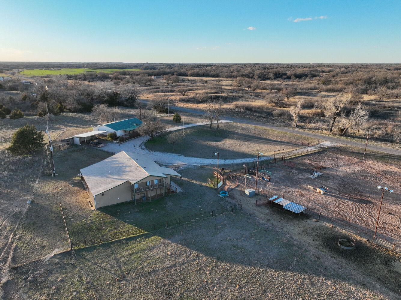 Dover House, Barn and Roping Arena in Kingfisher County, Oklahoma (54 ...