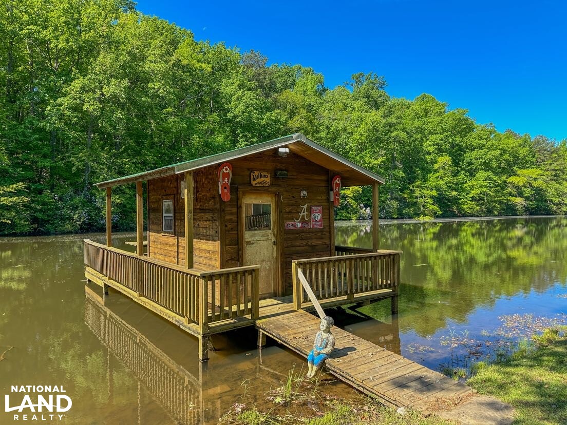 The Perfect Getaway or Retreat Home, Lake, Office And Land in Bibb ...