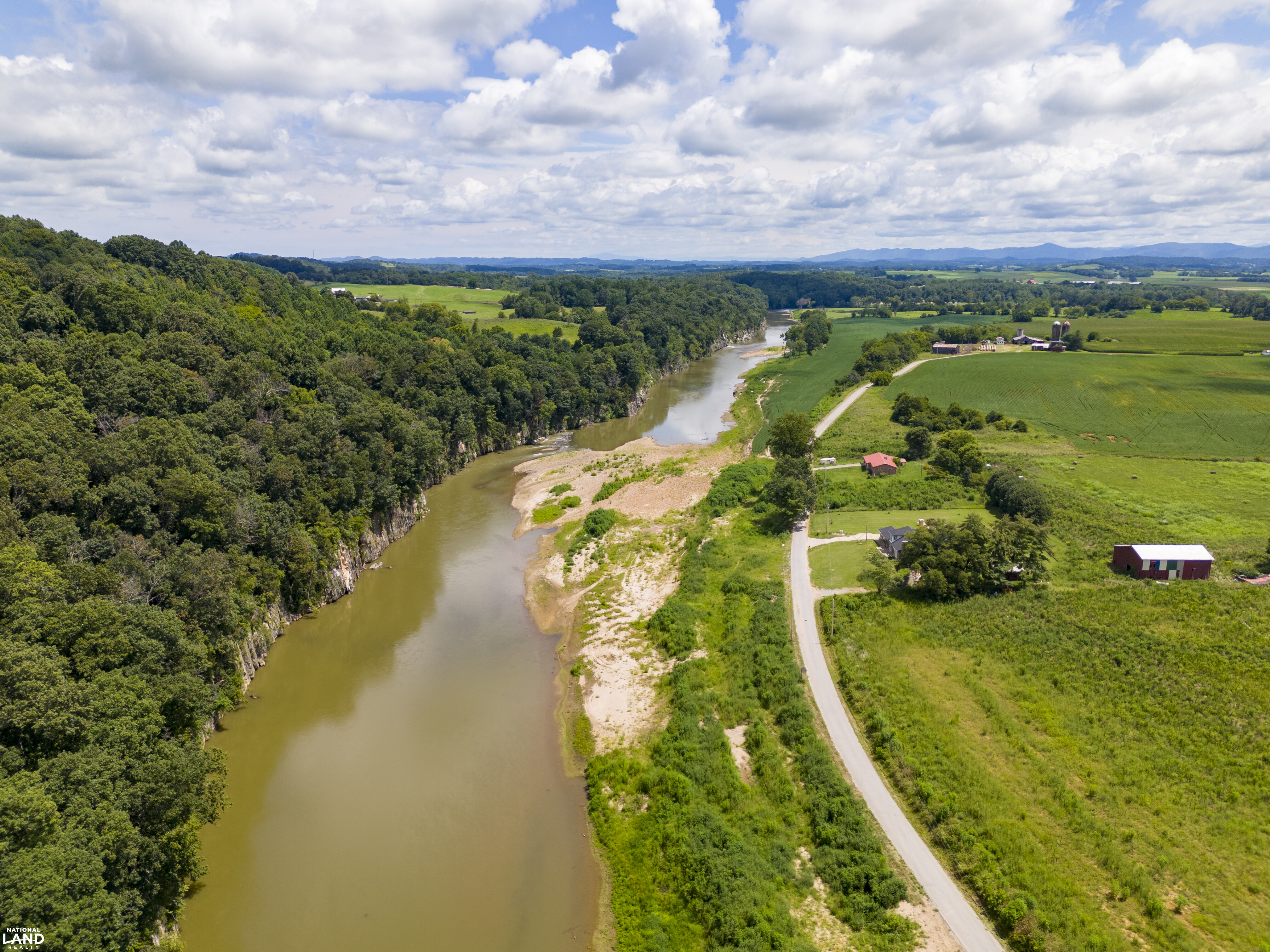 Pioneer Farm on the Nolichucky River in Greene County, Tennessee (39 ...